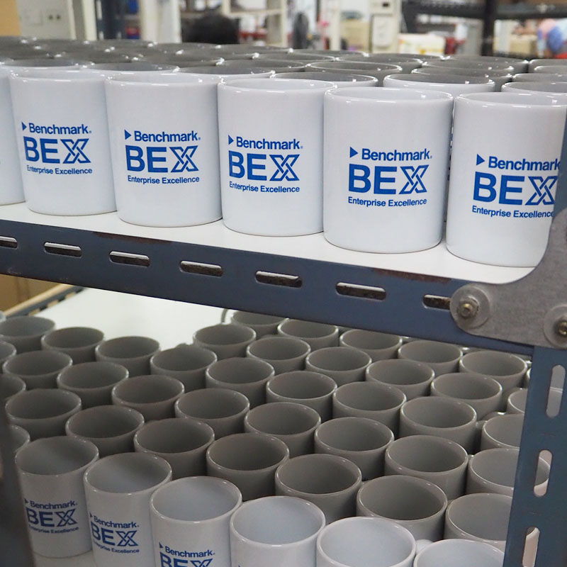 ผลงาน แก้วมัค สกรีนโลโก้ benchmark BEX | กระบอกน้ำ พรีเมี่ยม พร้อม ...