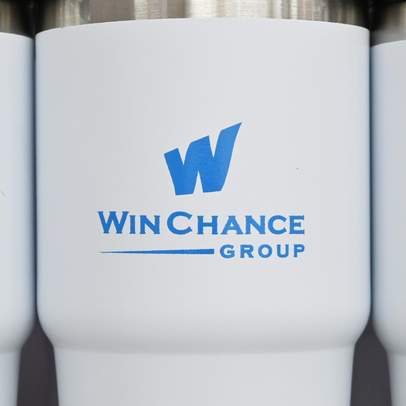 ผลงานกระบอกน้ำ สกรีนโลโก้ WIN CHANCE GROUP | กระบอกน้ำ พรีเมี่ยม พร้อม ...